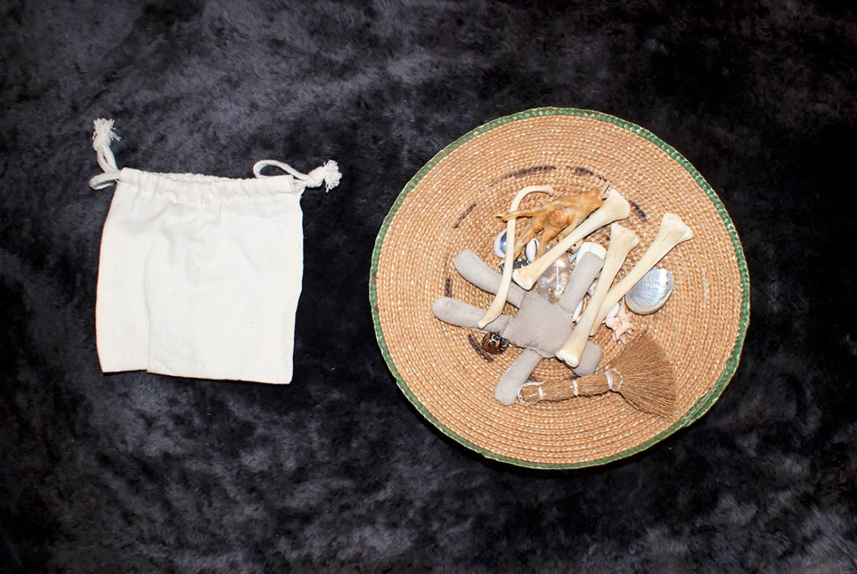 Divination Sets – Bones, Shells, and Curios