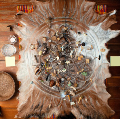 Reading Surfaces for Bone Divination – Bones, Shells, and Curios