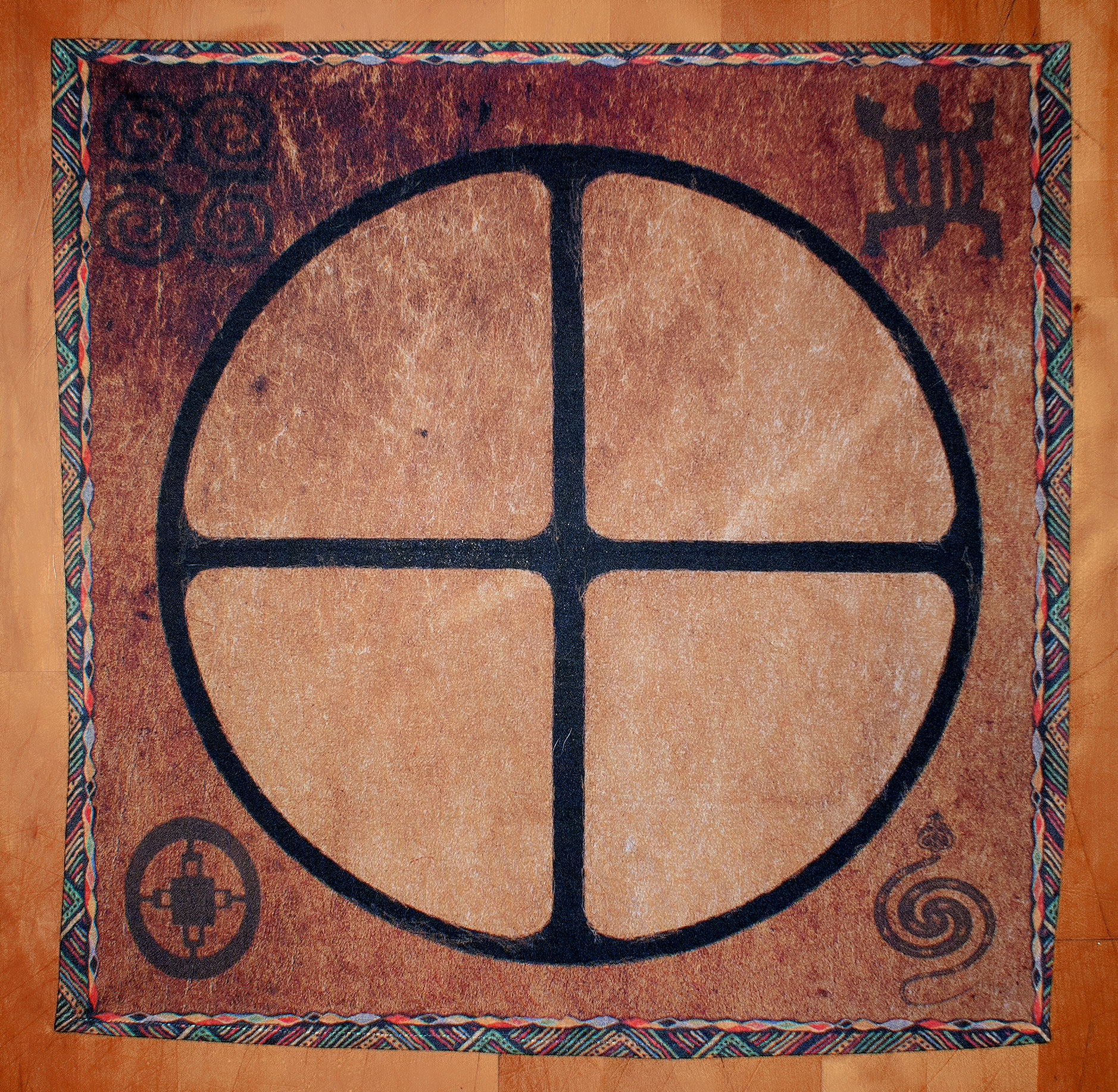 Reading Surfaces for Bone Divination – Bones, Shells, and Curios